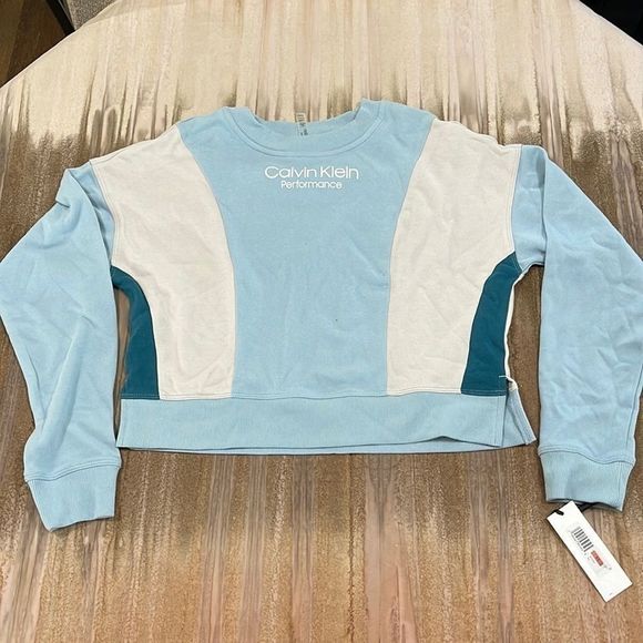 Calvin Klein | Tops | Calvin Klein Performance Womenscrew Neck ...